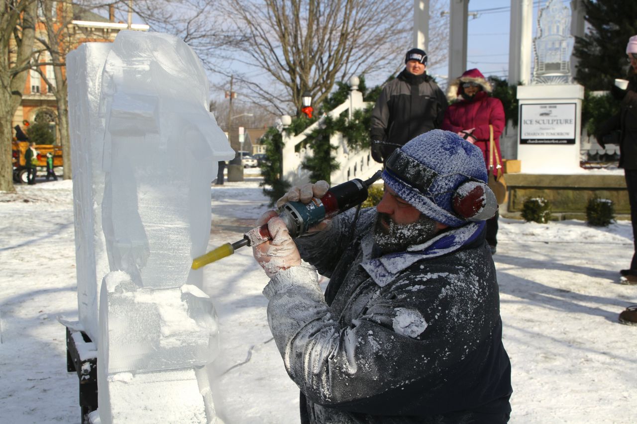 WinterFest 2014 a Fiery Success | Geauga County Maple Leaf