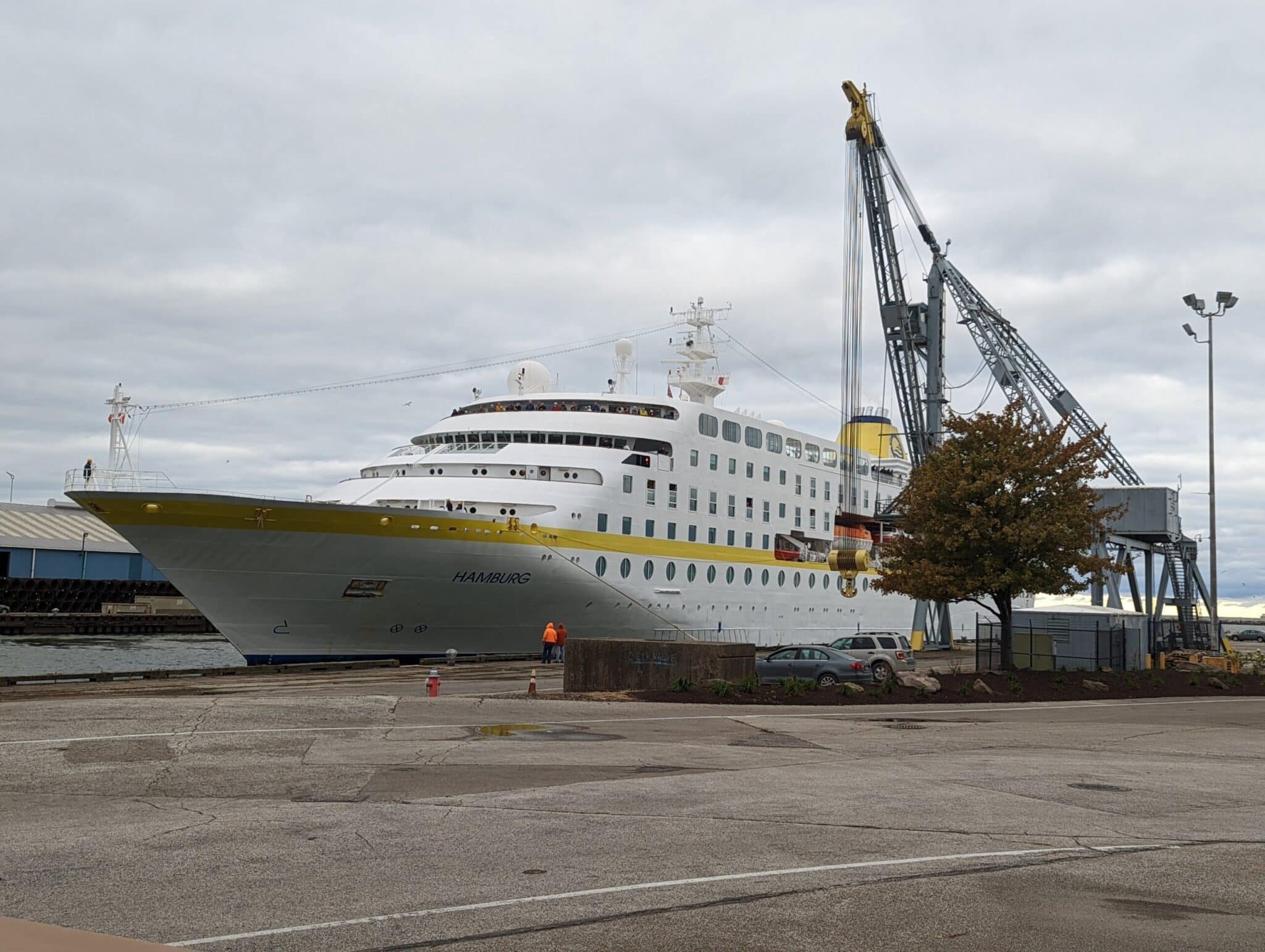 German Cruise Ship Travelers Voyage to Middlefield | Geauga County ...