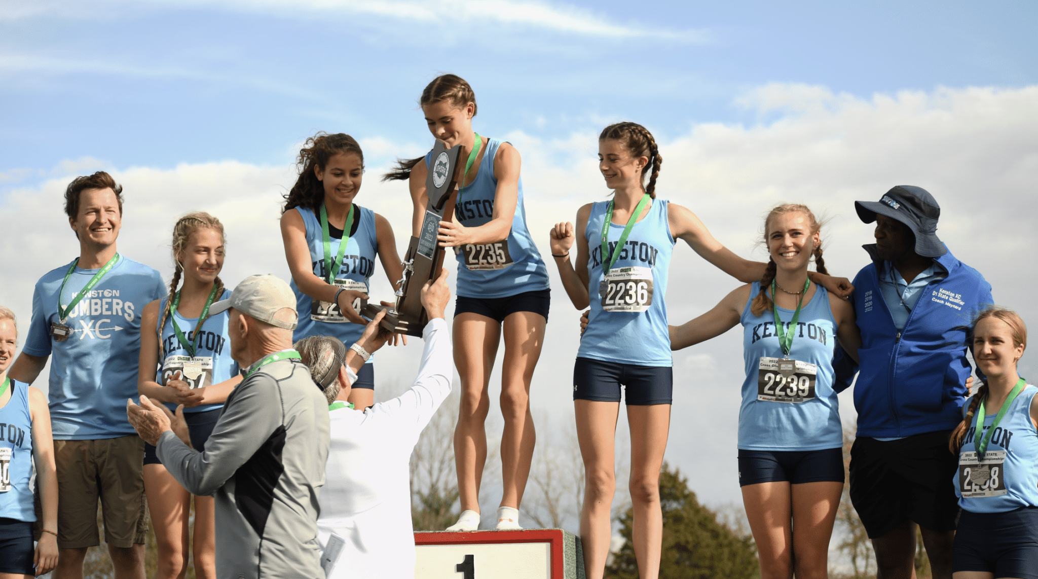Running for Each Other | Geauga County Maple Leaf